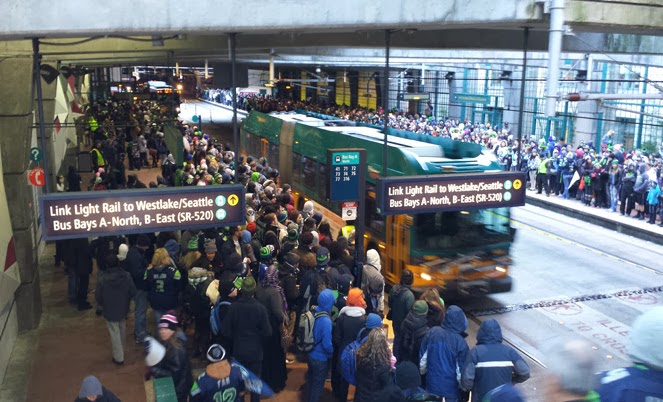 Shoreline Area News: Sound Transit photo of the week: jam-packed busses ...