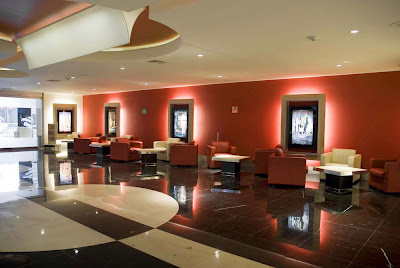 podio: Cinemex Platino por ART Arquitectos