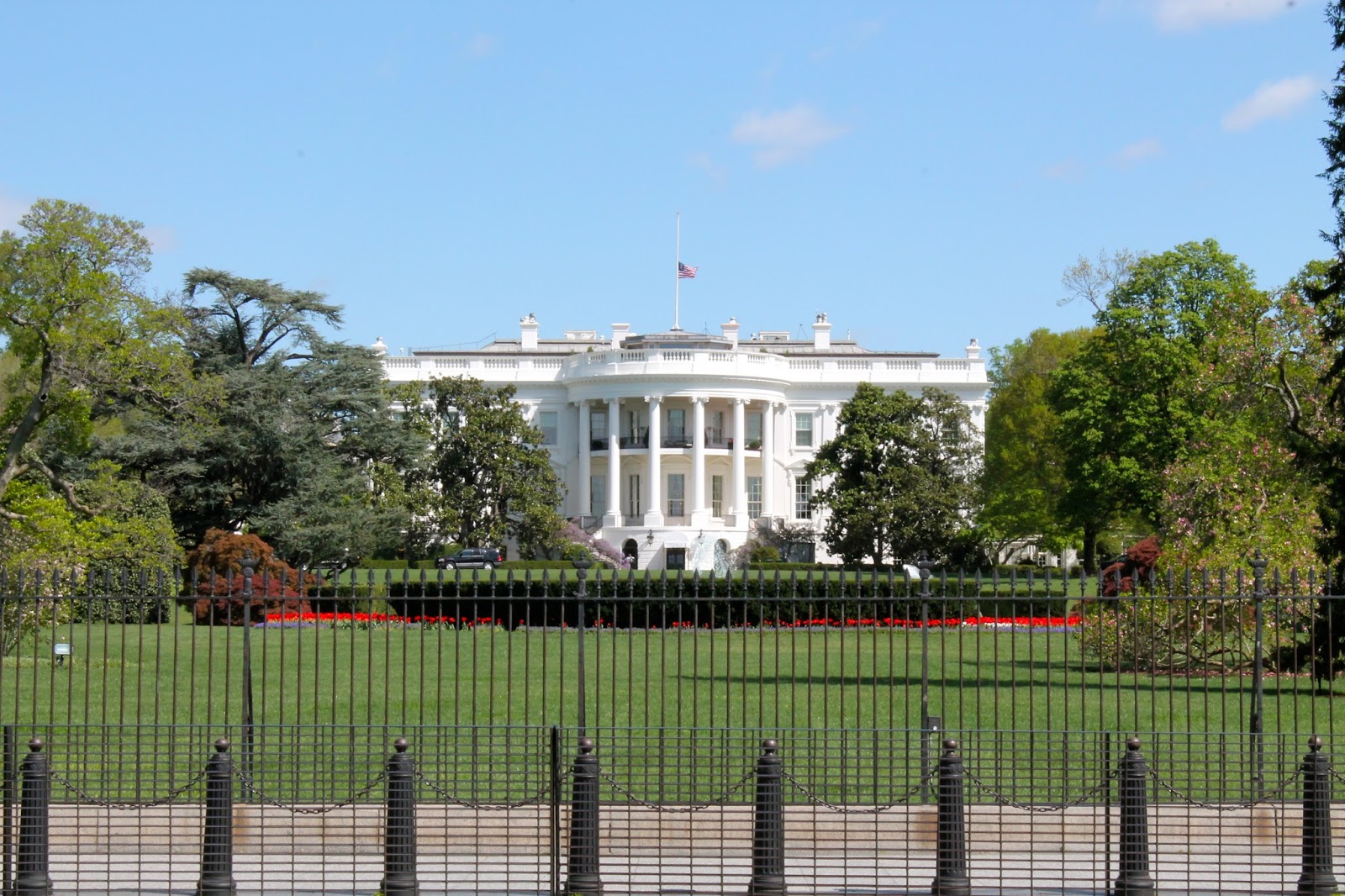 Washington DC - Arriving In High Heels