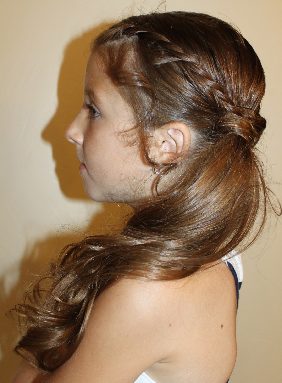 Hairstyles for Girls.. The Wright Hair: Rolls to Side Ponytail