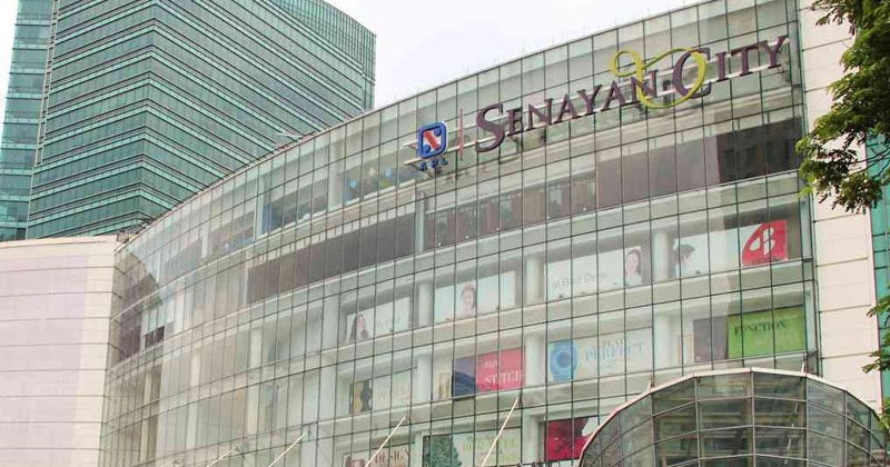 The Hall, Senayan City, Jakarta | Sang Pelancong