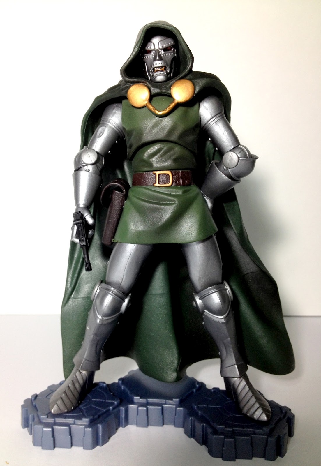 Combo's Action Figure Review: Doctor Doom (Marvel Legends)