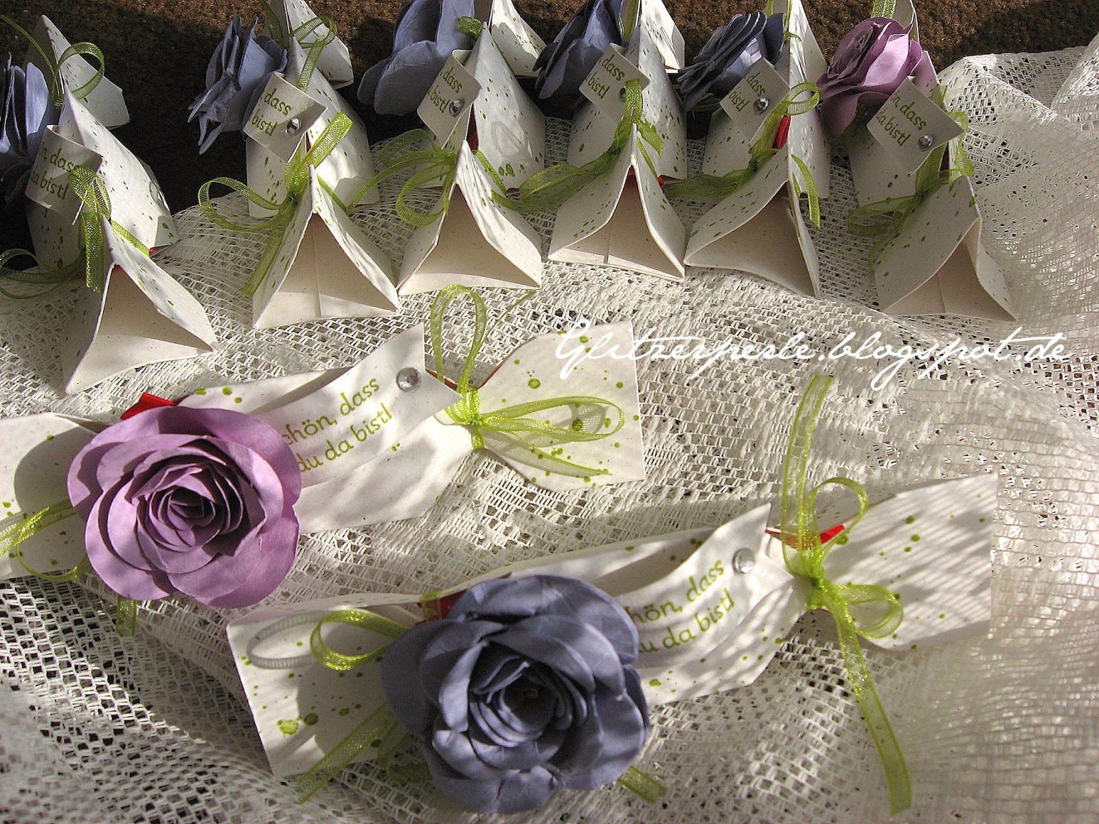 Glitzerperle: Rosen Bigz & Punch Board - Workshop Goodies