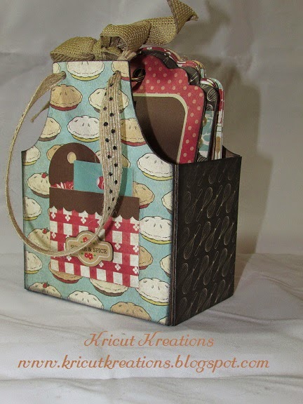 Kricut Kreations: Apron Box with Tag Album