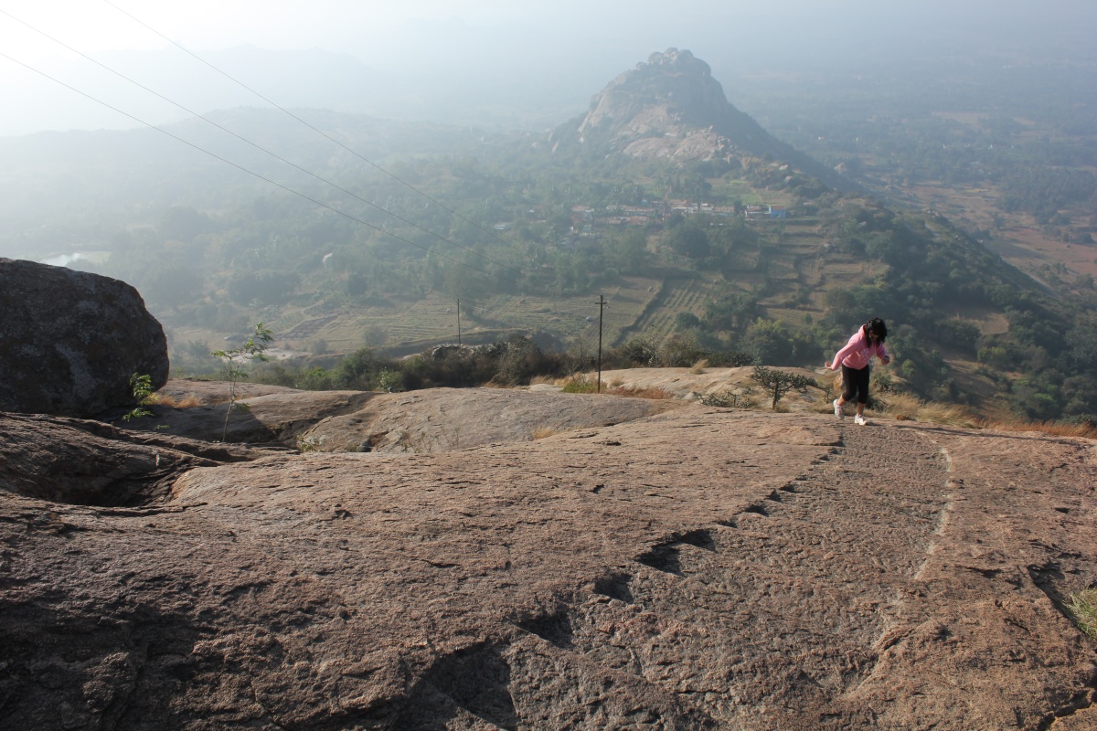 Journeys across Karnataka: Huthridurga: North hill
