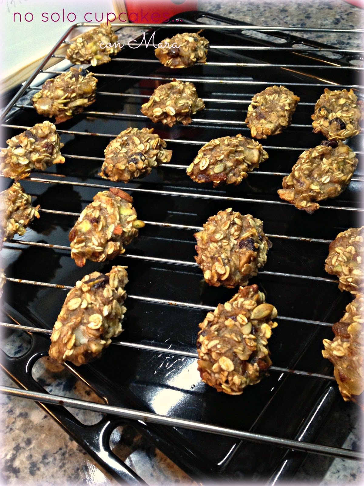 No solo cupcakes... con Mara : COOKIES CON DOS INGREDIENTES