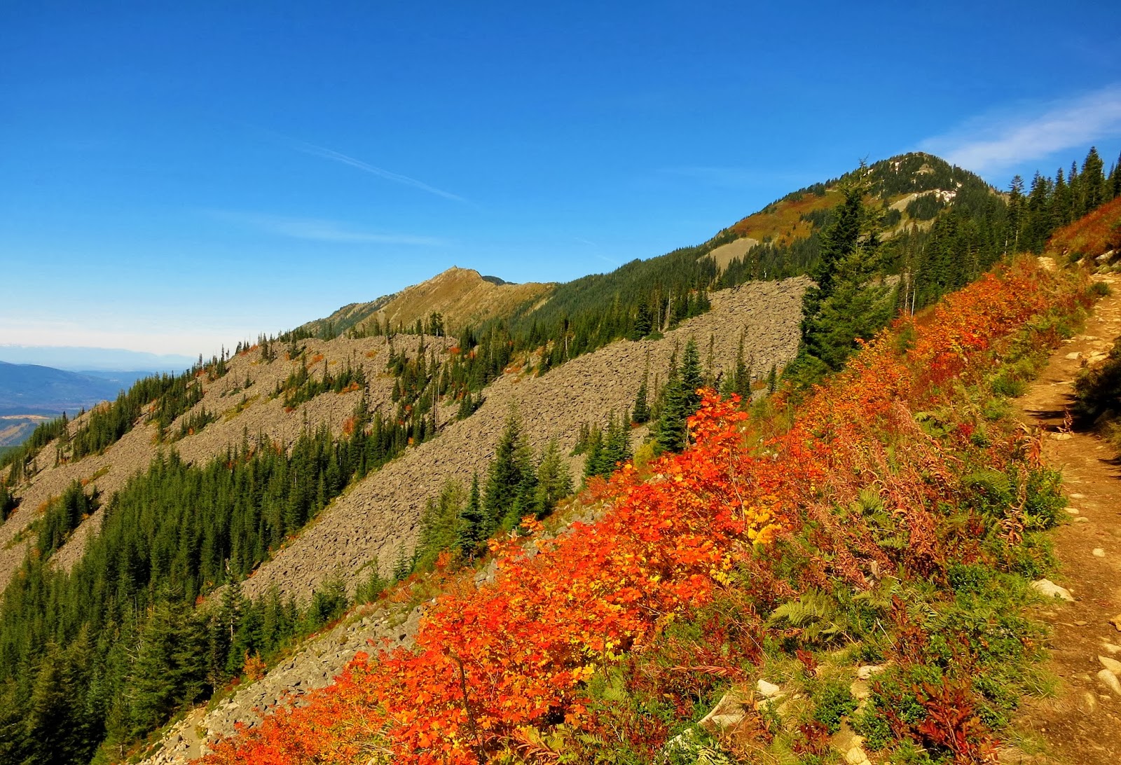Pacific Northwest Seasons: Hiking to Mason Lake: Spectacular Views and ...