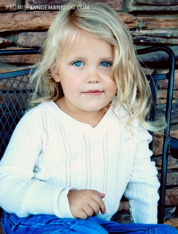 Funky Doodle Donkey: Please Pray for Kate Mcrae