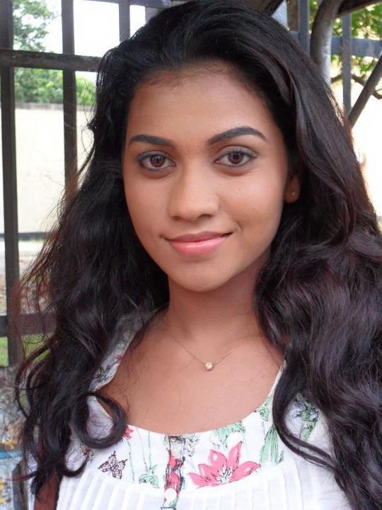 Sheryl Romen Unseen Photo Collection