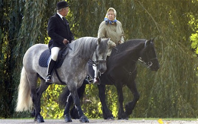 Antiques And Teacups: Windsor Horse Show Special Celebrations for Queen ...
