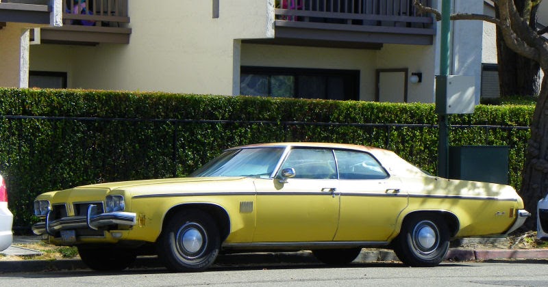 California Streets: Alameda Street Sighting - 1973 Oldsmobile Delta 88 ...