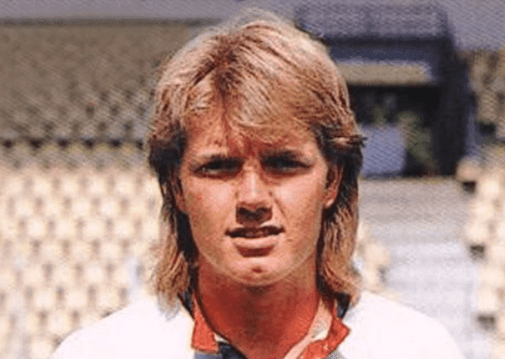 ΜΠΛΕ ΑΣΤΕΡΙΑ: Henrik Nielsen