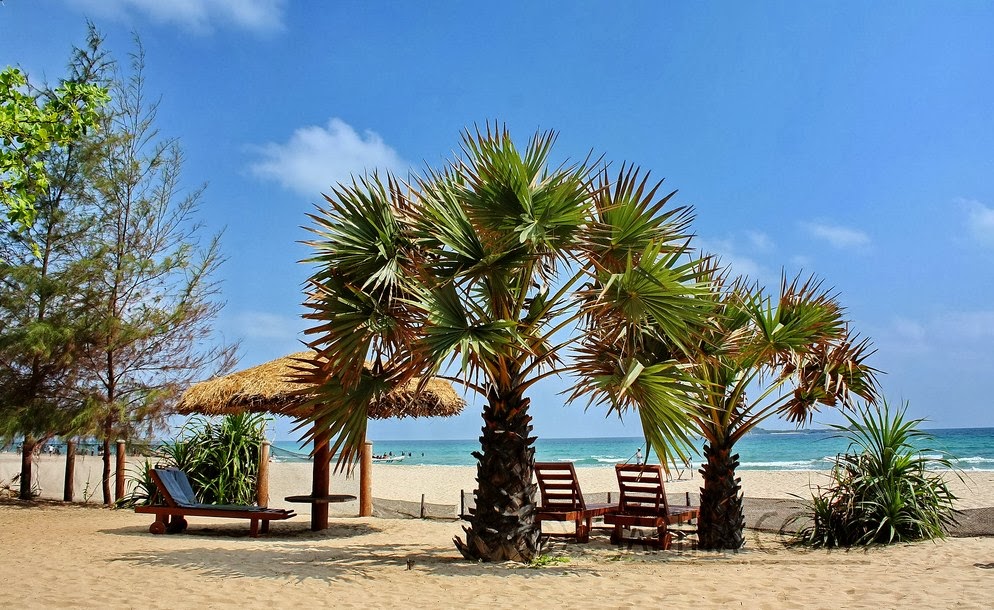 Job opportunities in Middle East: Nilaveli Beach in Sri Lanka