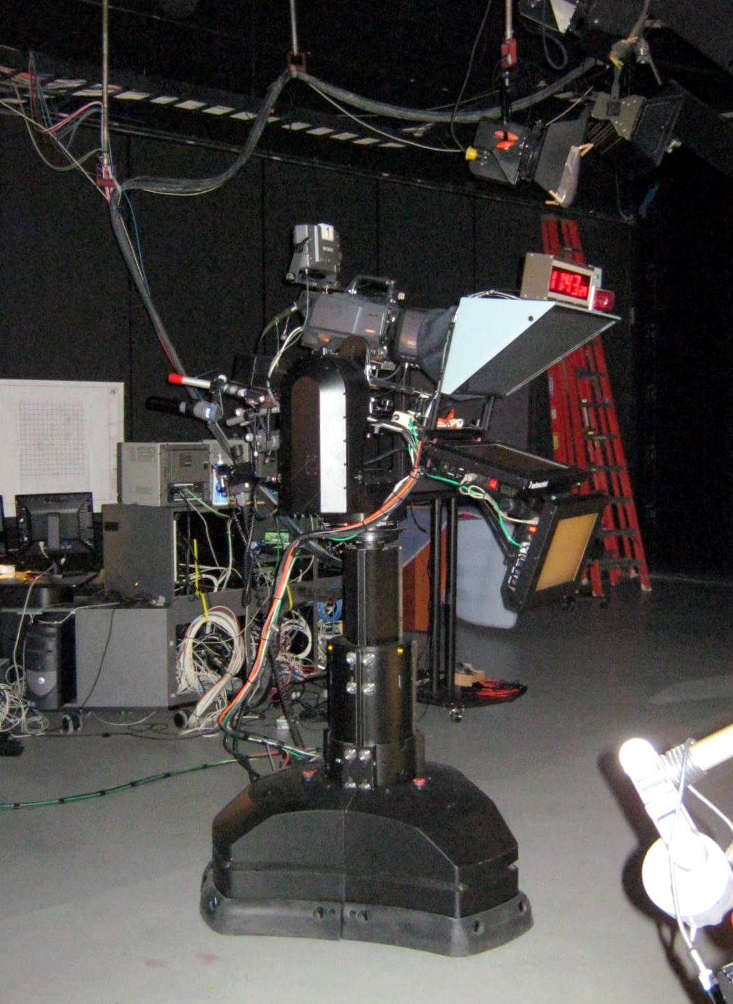 RamblerTrek: WSB-TV Channel 2 & AM/FM Studio Tour, Atlanta, Georgia ...