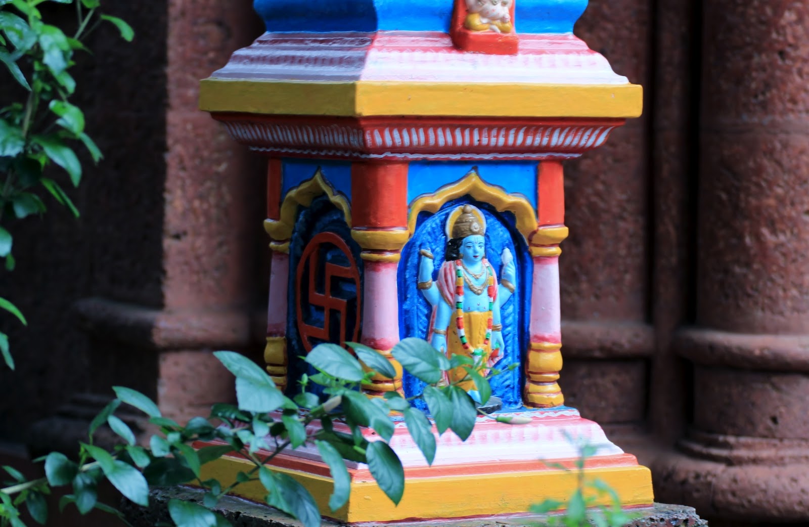 DEcorama : Lovely elements of Exterior Decor - Goa