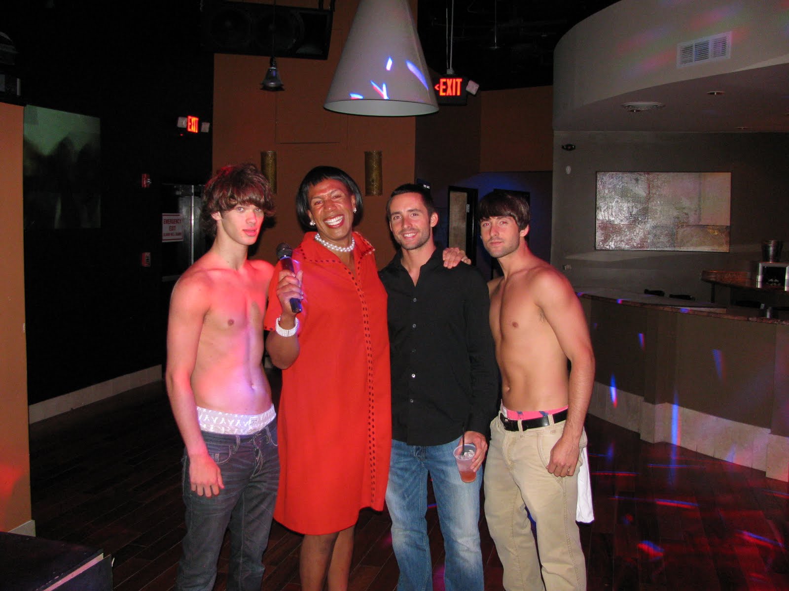 MIXX! "Atlanta's Upscale Video Lounge!": WTF - Calender Boy Contest in ...