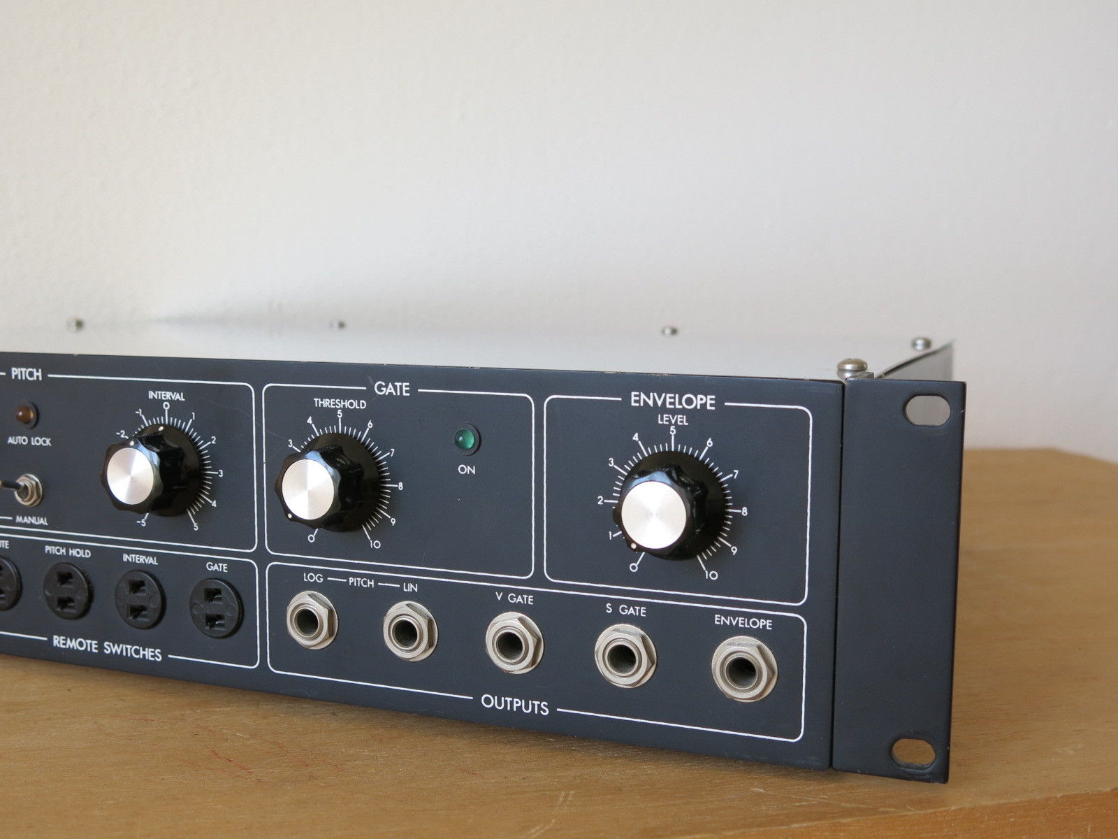 MATRIXSYNTH: Polyfusion Frequency Follower FF-1