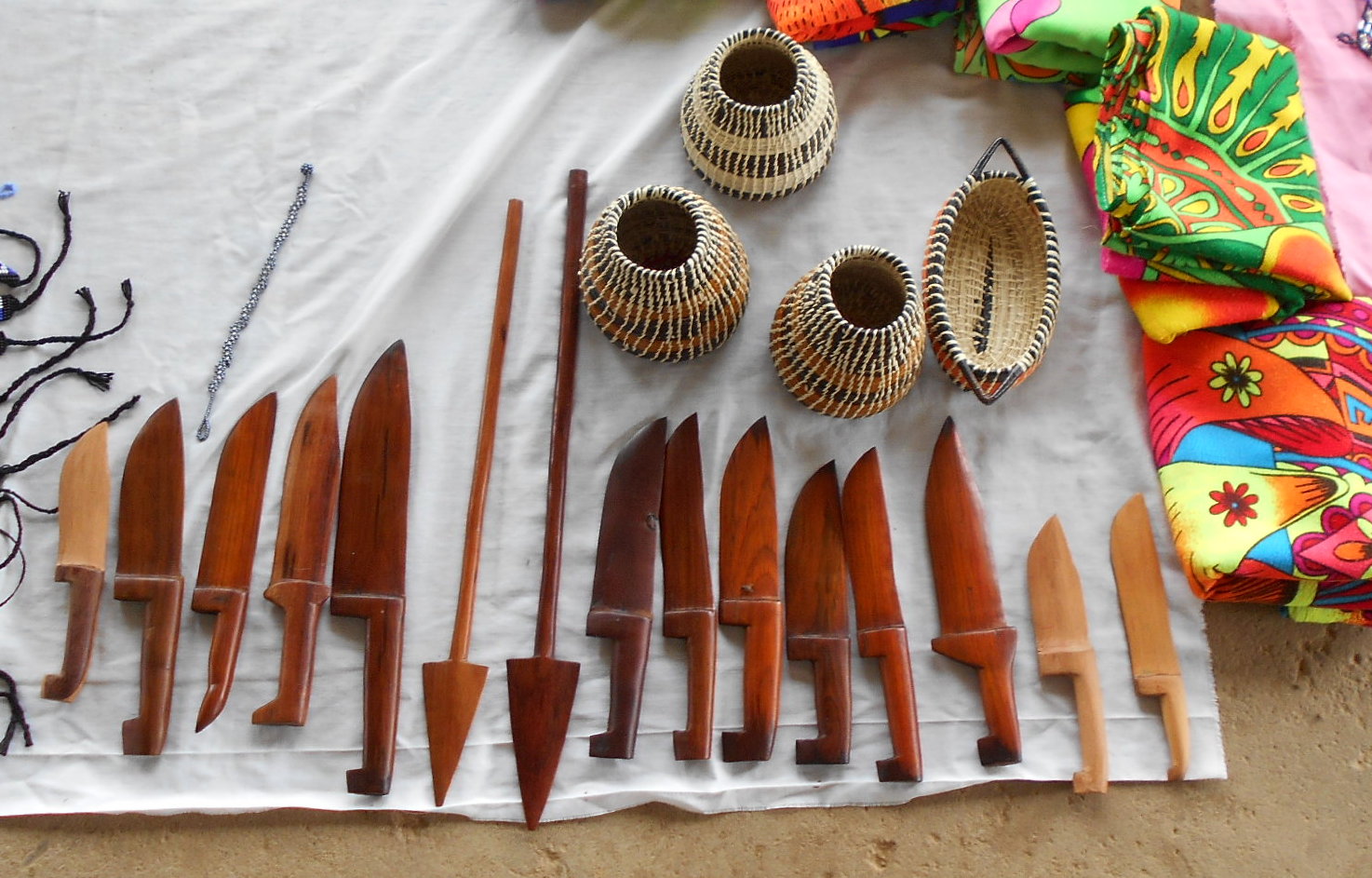 Perpetuating Peace in Panama: Chocolate, Bano Completion and Color