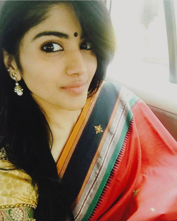 Megha Akash Hd Cute And Beautiful Images Pictures Actress World