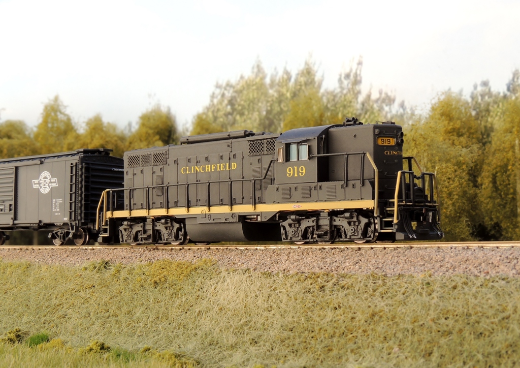 Show us your custom locos! - nScale.net