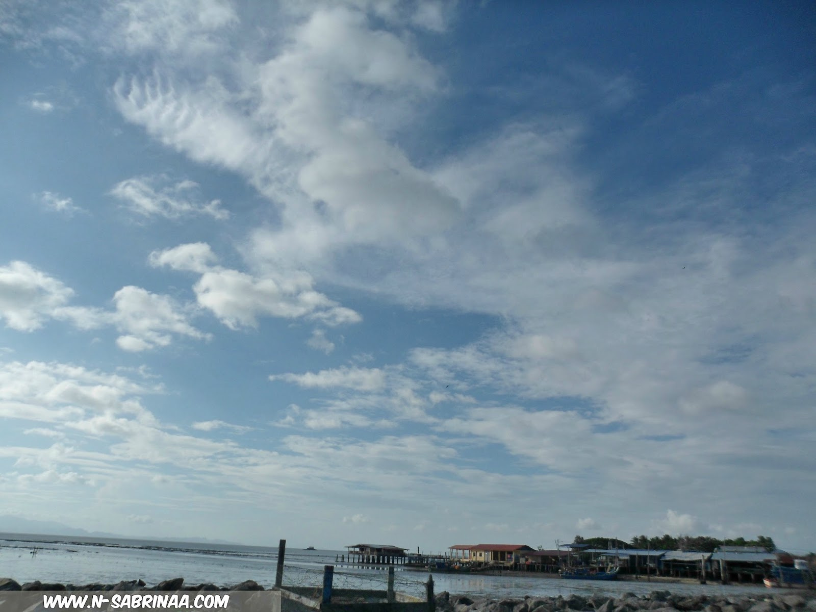 Menyusuri pemandangan sawah padi bersebelahan laut di Perlis - Catatan ...