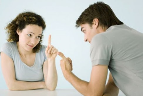 Dos personas platicando - Imagui