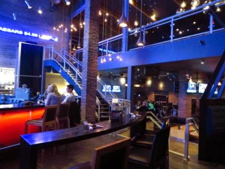 Teena in Toronto: Shark Club Sports Bar & Grill, Calgary, AB