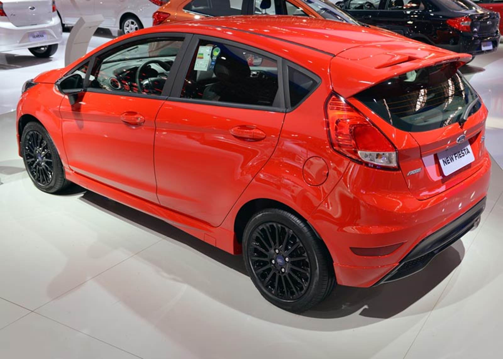 Novo Fiesta Sport chega em 2015. Preço ~ R$ 52 mil reais | CAR.BLOG.BR