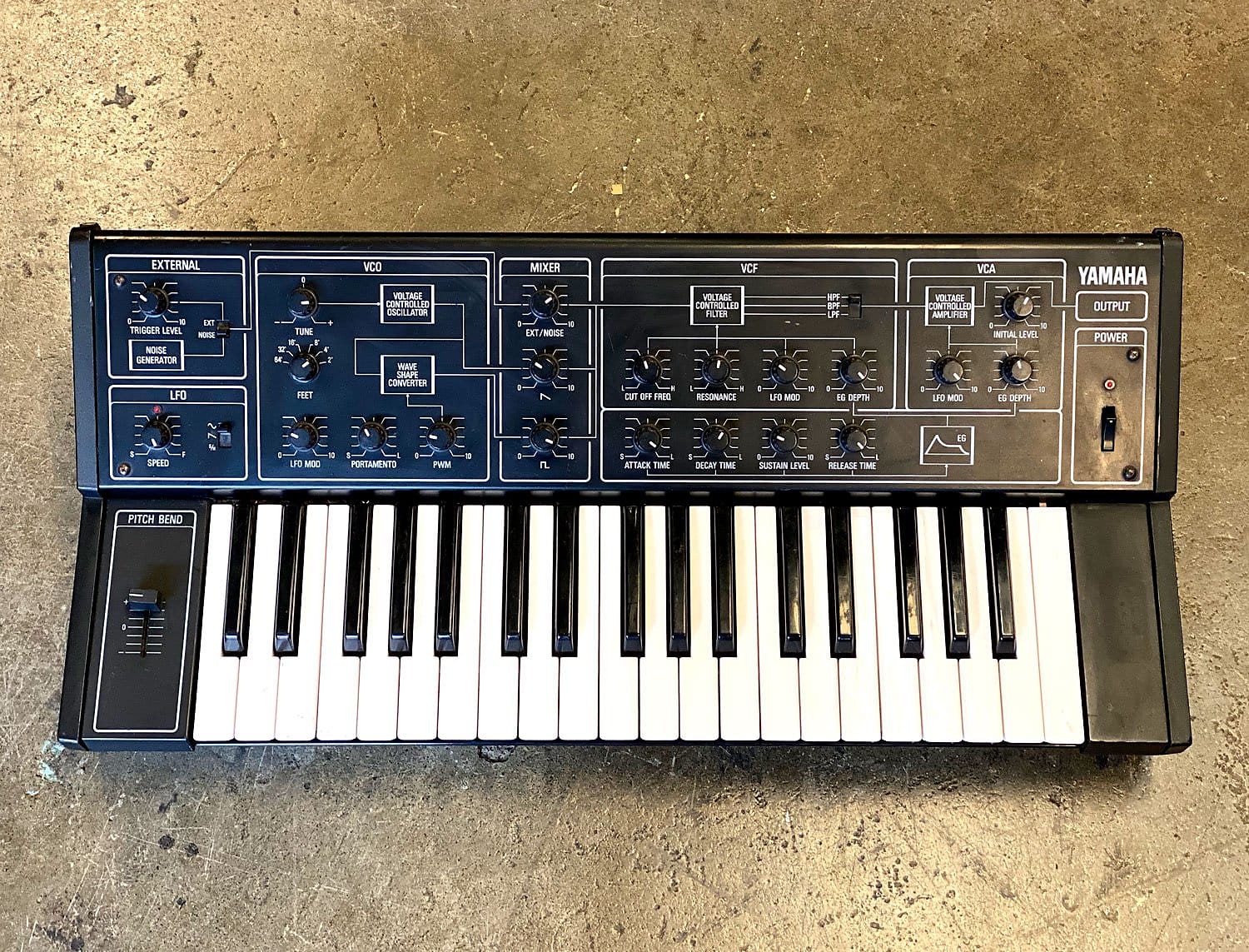 MATRIXSYNTH: YAMAHA CS-5 SN 6226