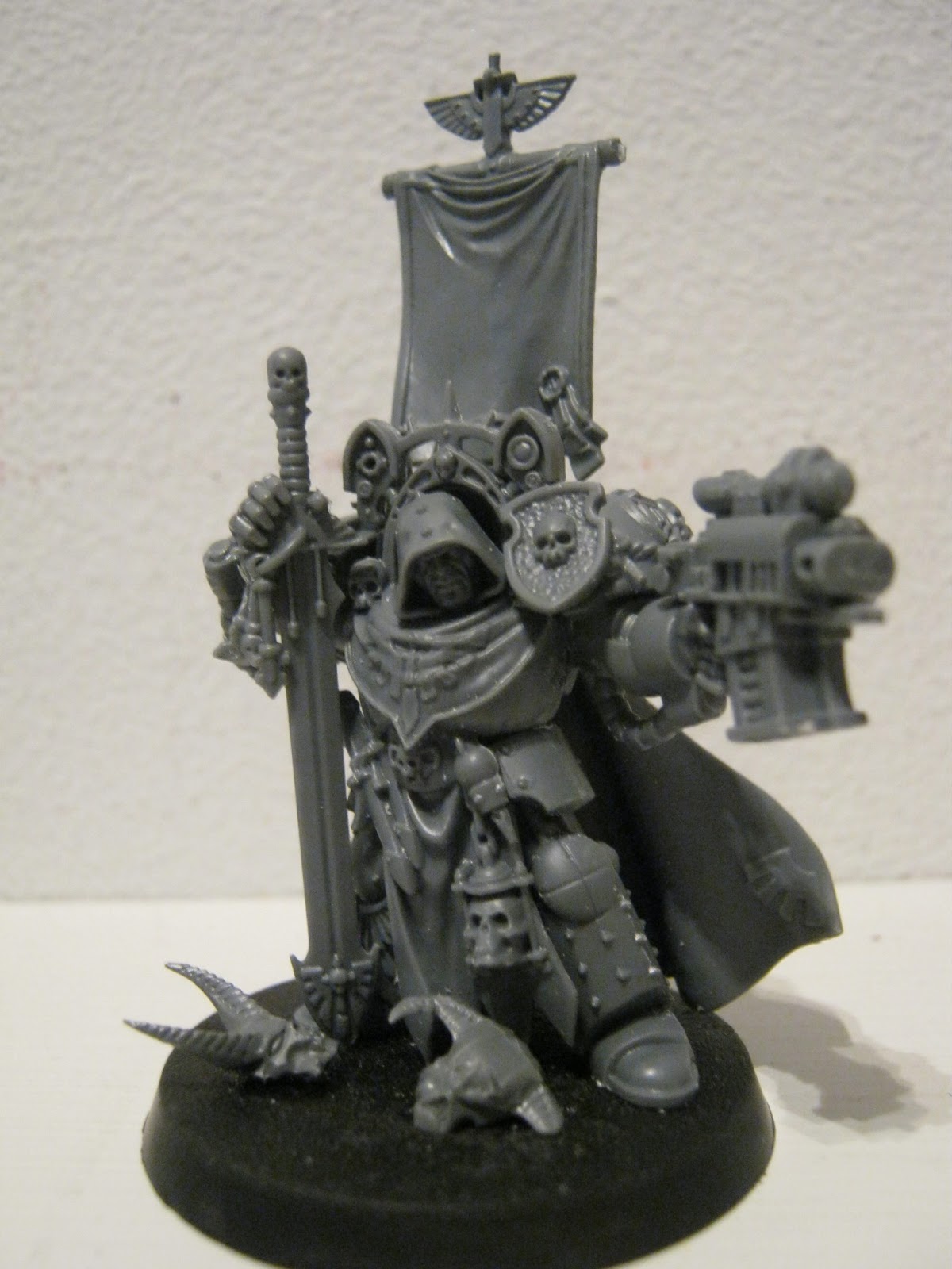 From The Fang: Review of the New Dark Angels Models