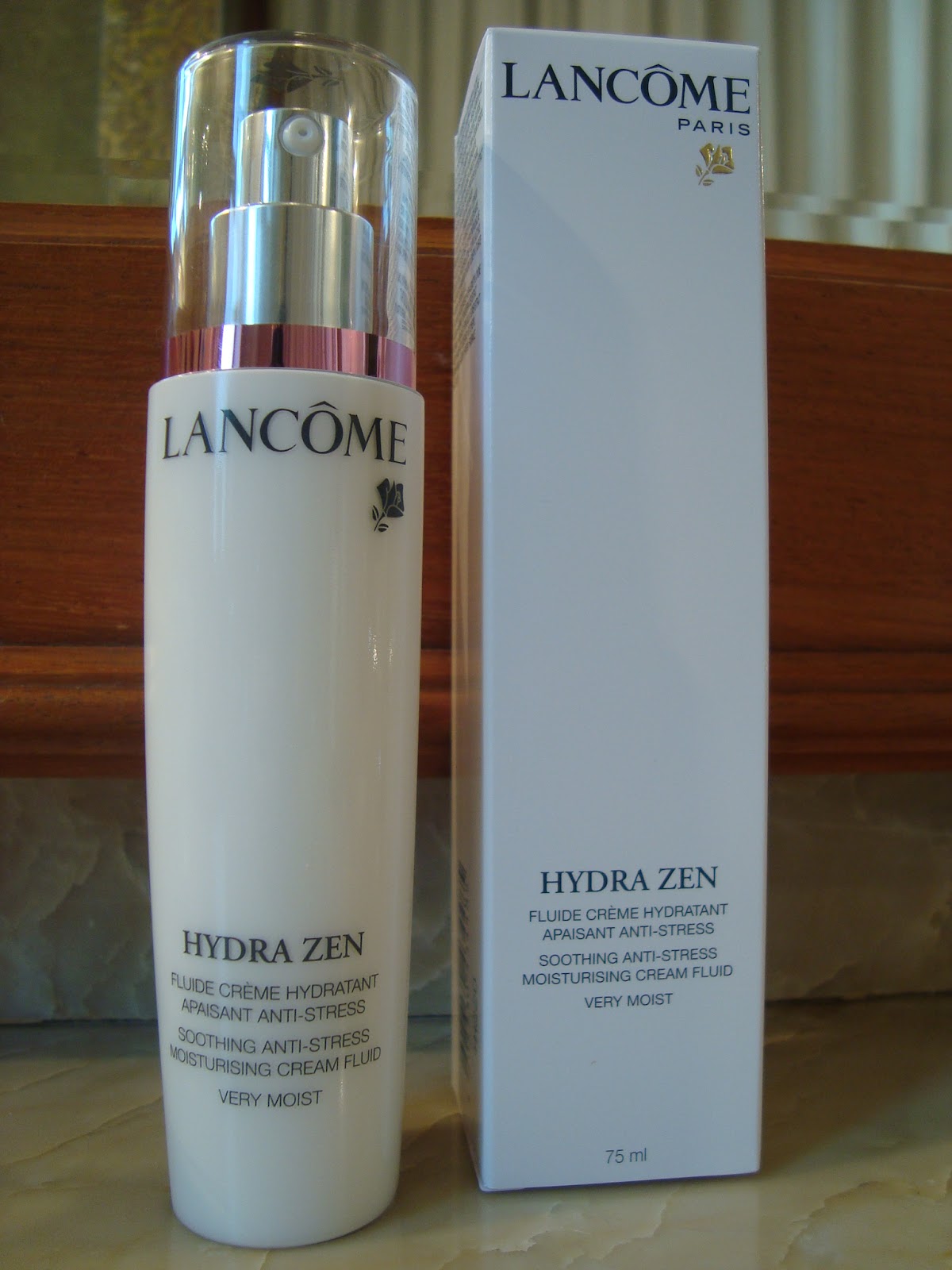 Santa Moda: Prevenção para peles jovens: Hydrazen Neocalm Fluído Lancôme