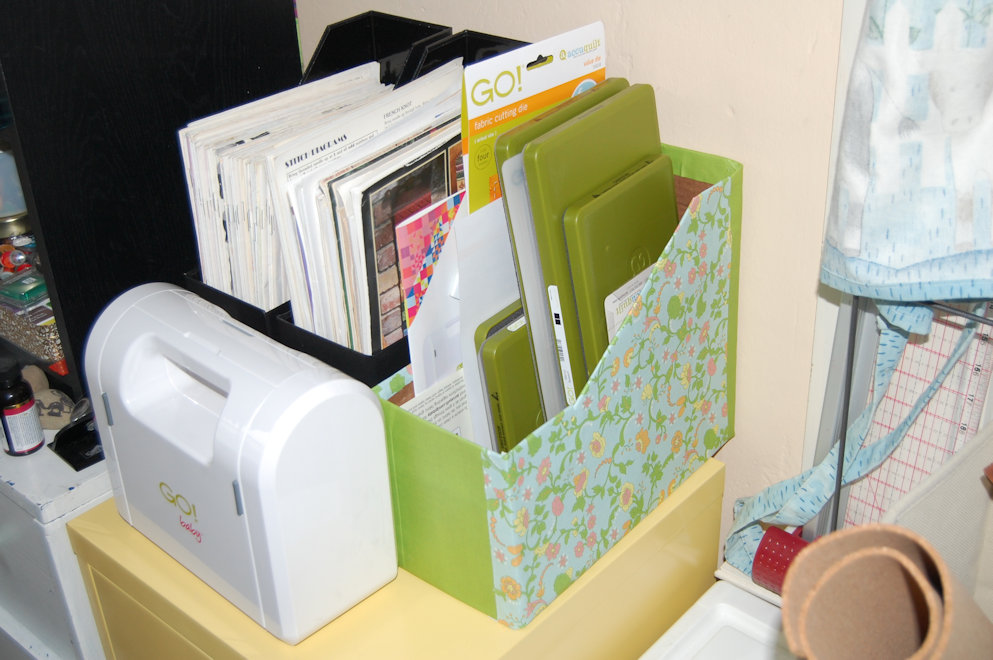 Strings Away!: Tuesday Tips: Accuquilt Die Storage