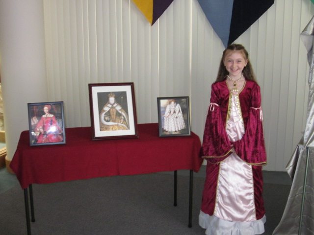 Being Bess: In Praise of 'Young Bess': One Girl's Journey to Understand ...