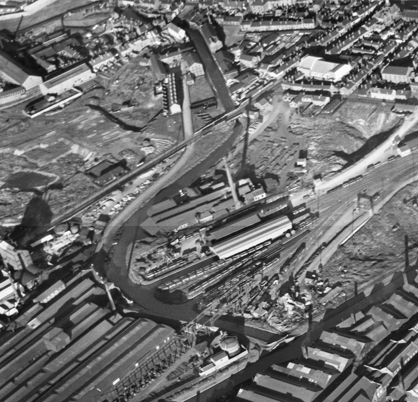 Captain Ahab's Watery Tales: Oldbury Loop