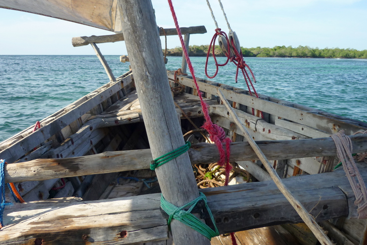 Boats to make the sea more beautiful, by Francois Vivier Naval ...