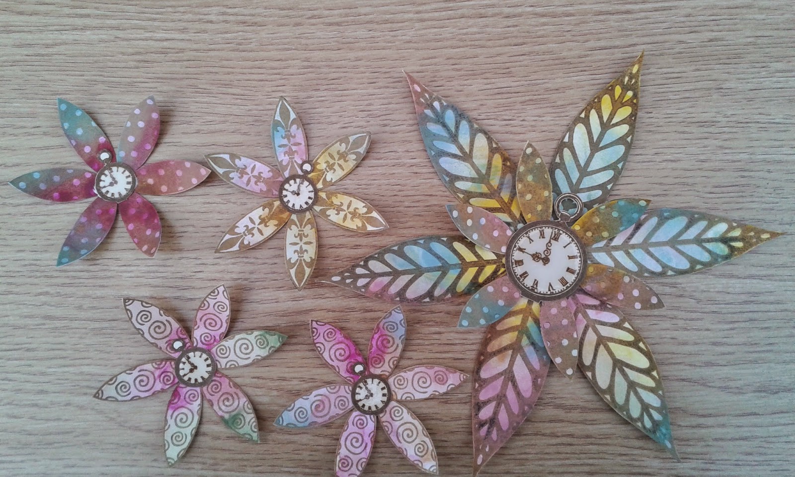 Its craft o'clock: Yay!!! Its craft o'clock