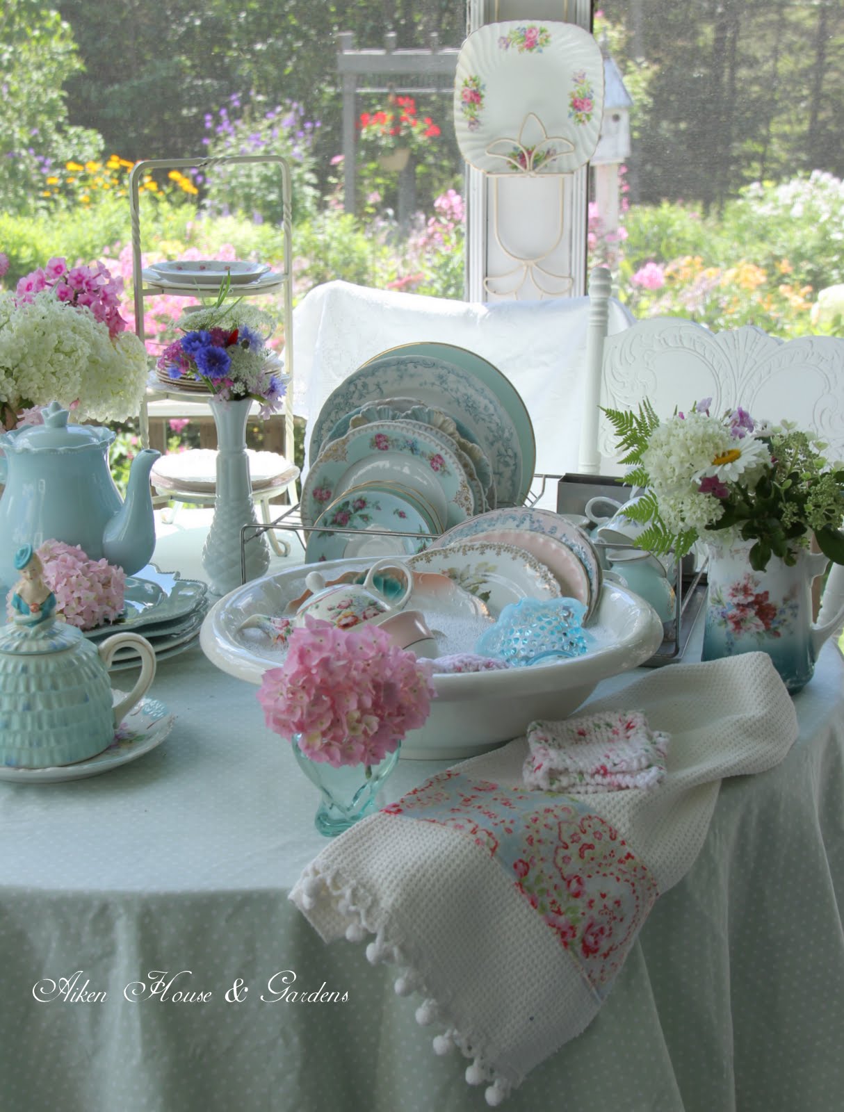 Aiken House & Gardens: Dish Array