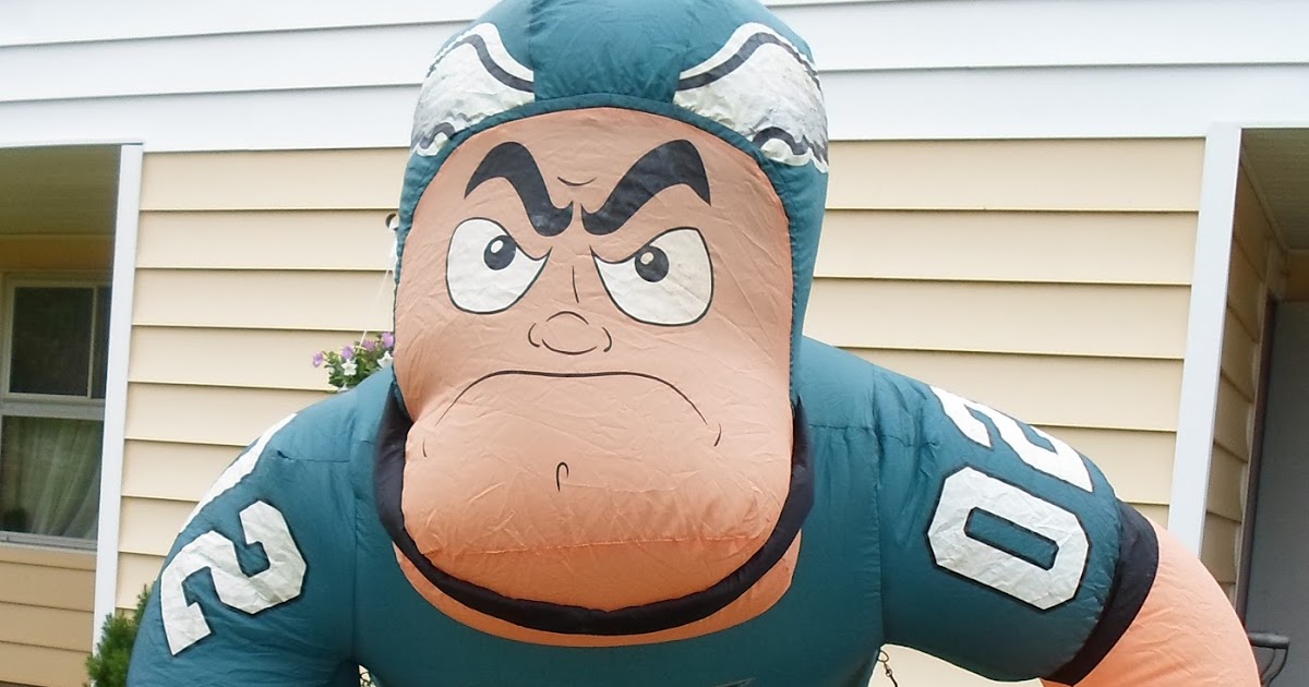 Happier Than A Pig In Mud: Went Junkin' -Philadelphia Eagles Inflatable