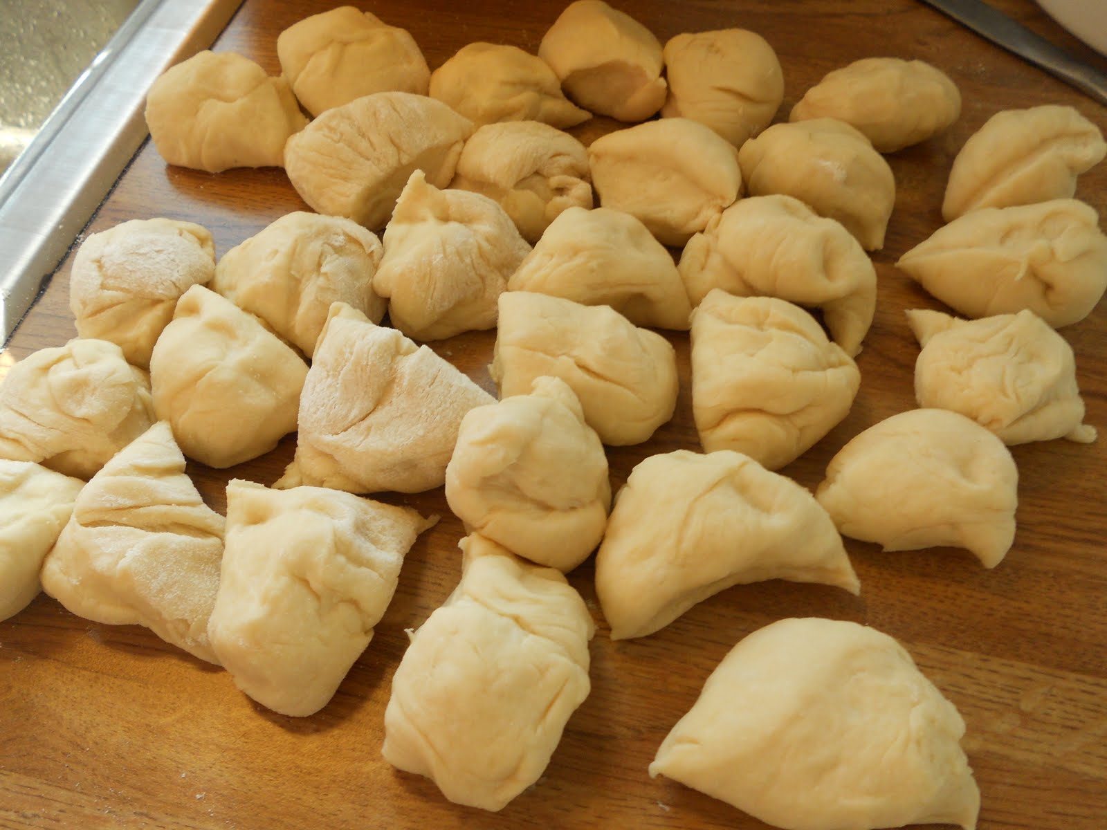 Redhead And The Kitchen: Fancy/Easy Dinner Rolls
