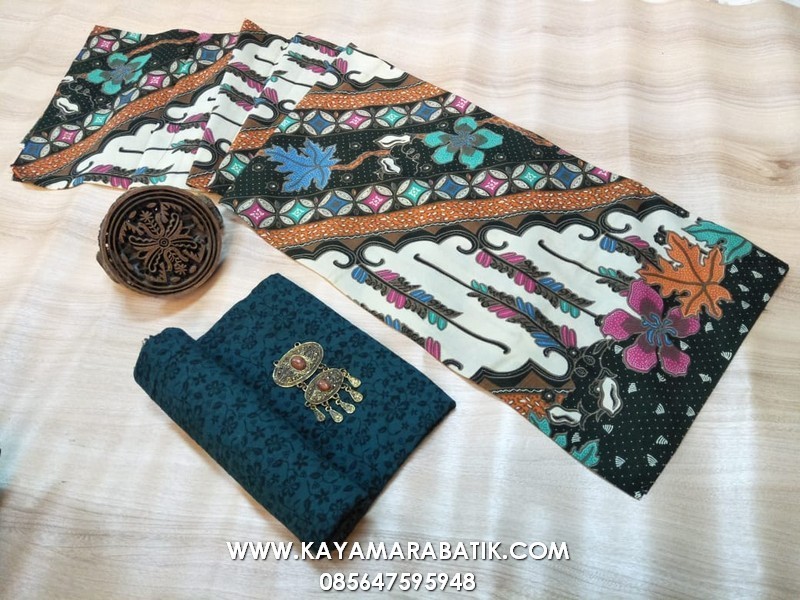 SERAGAM BATIK SEKOLAH UNTUK SD MUHAMMADIYAH NABIRE | 085647595948 ...