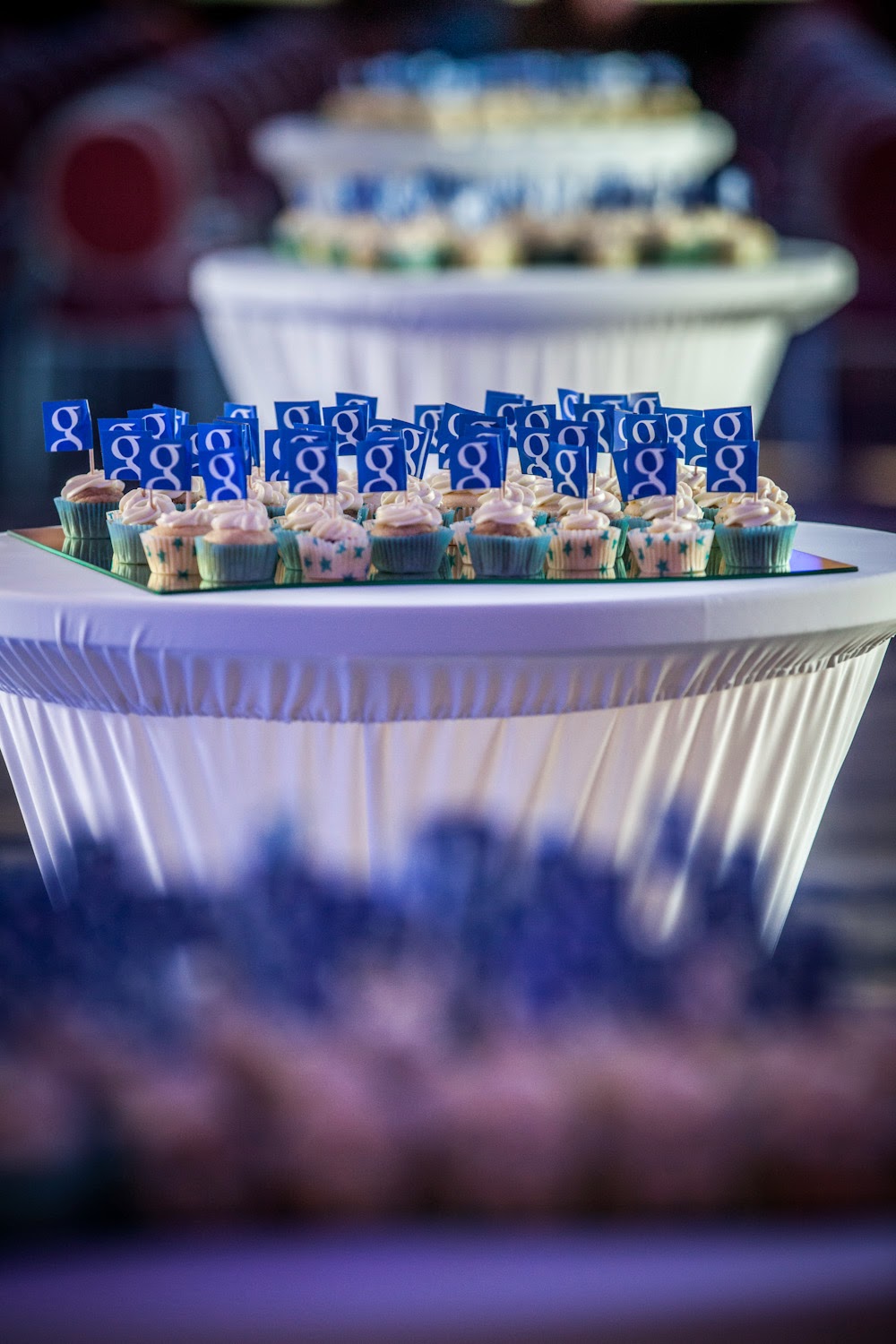 Google cupcakes - Lulus bakery