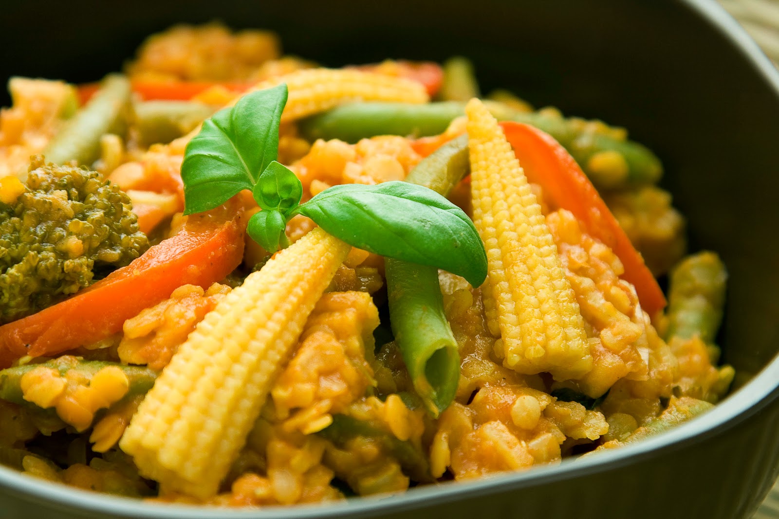 Warzywne danie z soczewicą i ryżem | Kornik w kuchni