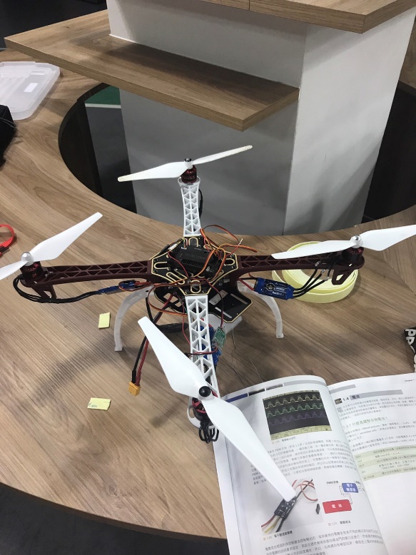 ArkLab飛行學院: 【ArkLab飛行學院】450軸距-無人機組裝教學