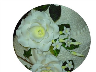 Cakes and Cakes: Fondant Wedding Cake (all handmade pastillage flowers)