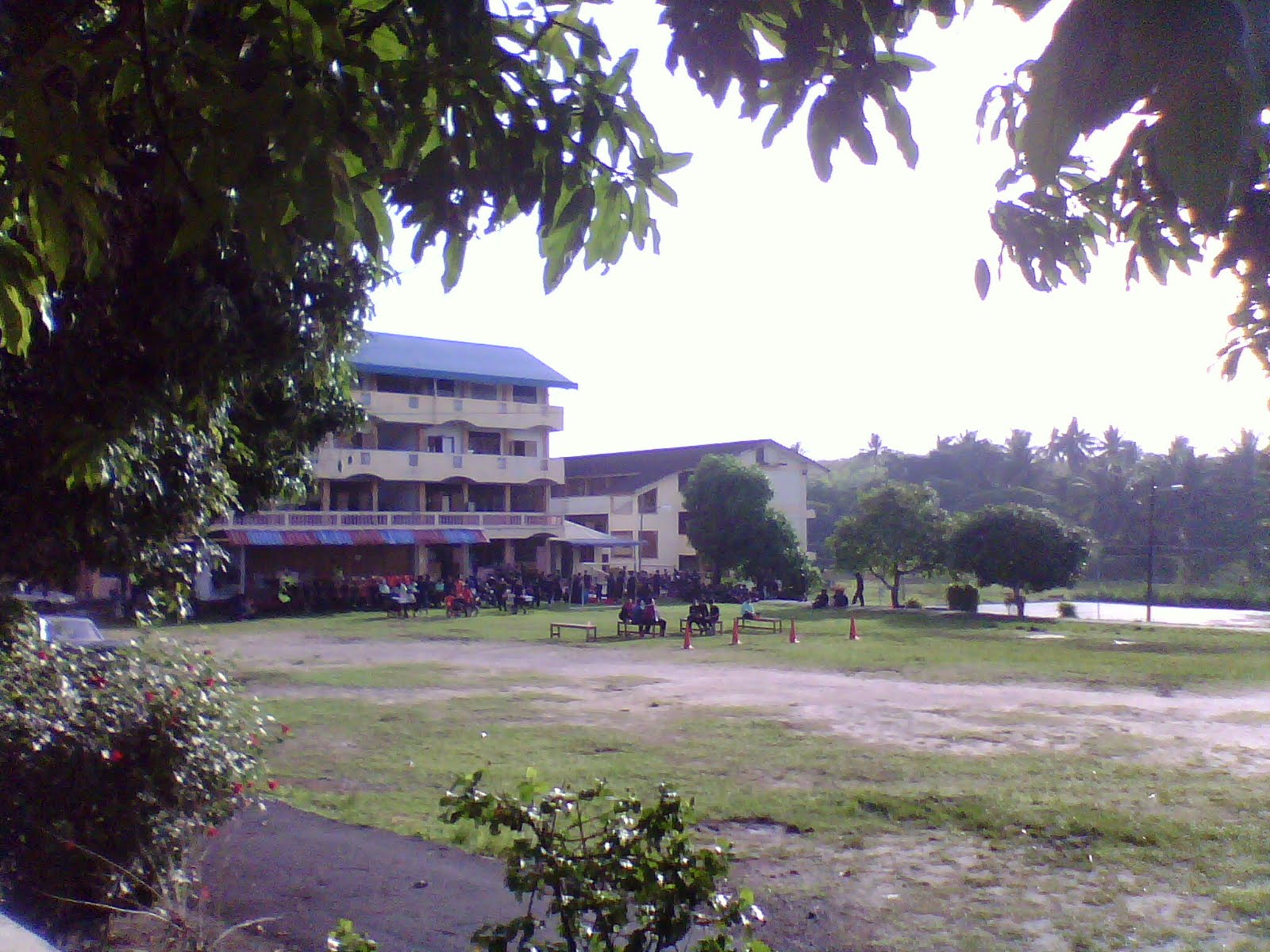 KAMPUNG BESERI DALAM, MUKIM BESERI, PERLIS.: KEISTIMEWAAN PERSEKITARAN