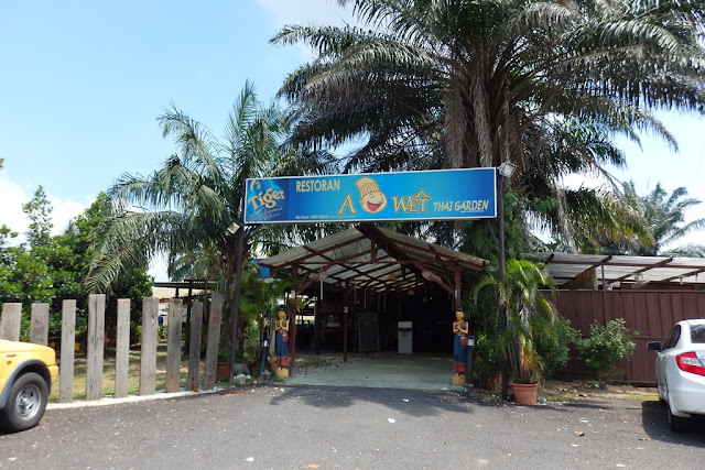 Painted Lips: A Wet Thai Restaurant @ Sg Chua Kajang