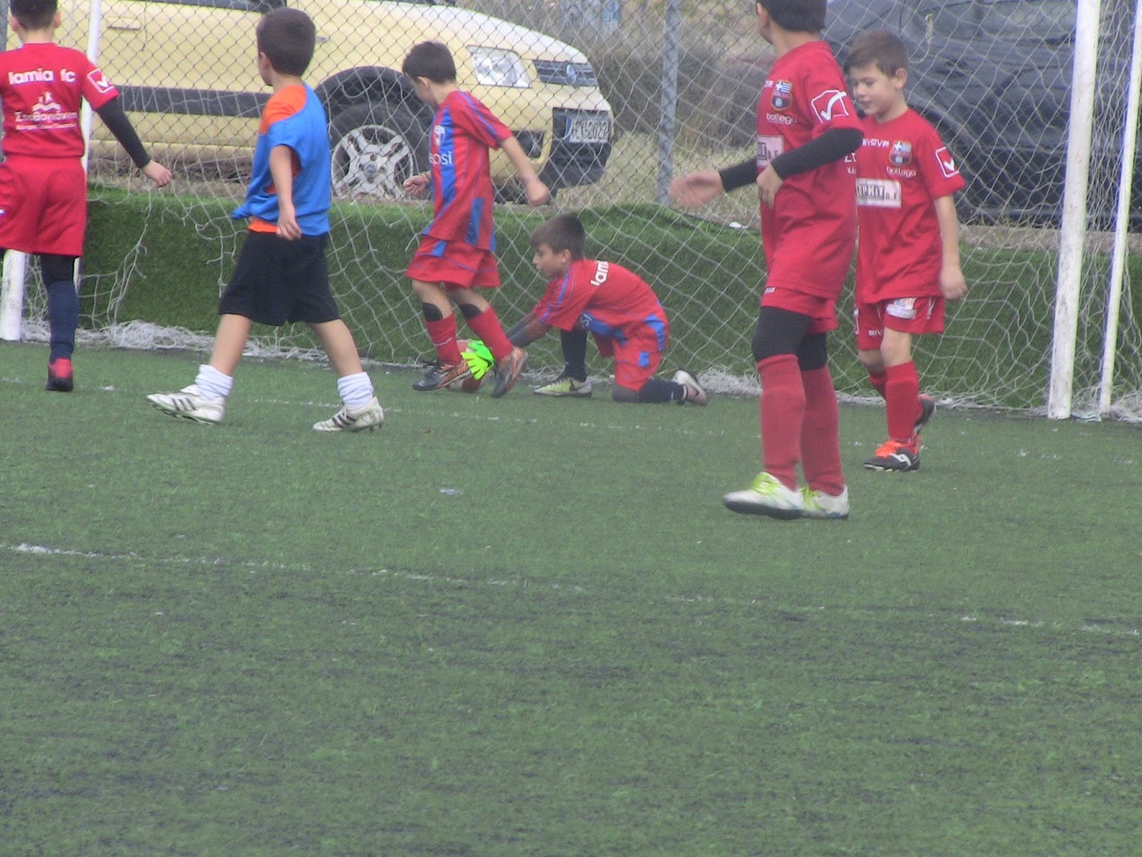 ΑΚΑΔΗΜΙΑ ΠΟΔΟΣΦΑΙΡΟΥ ΜΩΛΟΥ : ΦΩΤΟΓΡΑΦΙΚΟ ΥΛΙΚΟ ΑΠΟ ΤΟ ΠΑΙΧΝΙΔΙ ΜΕ ΤΗΝ ...