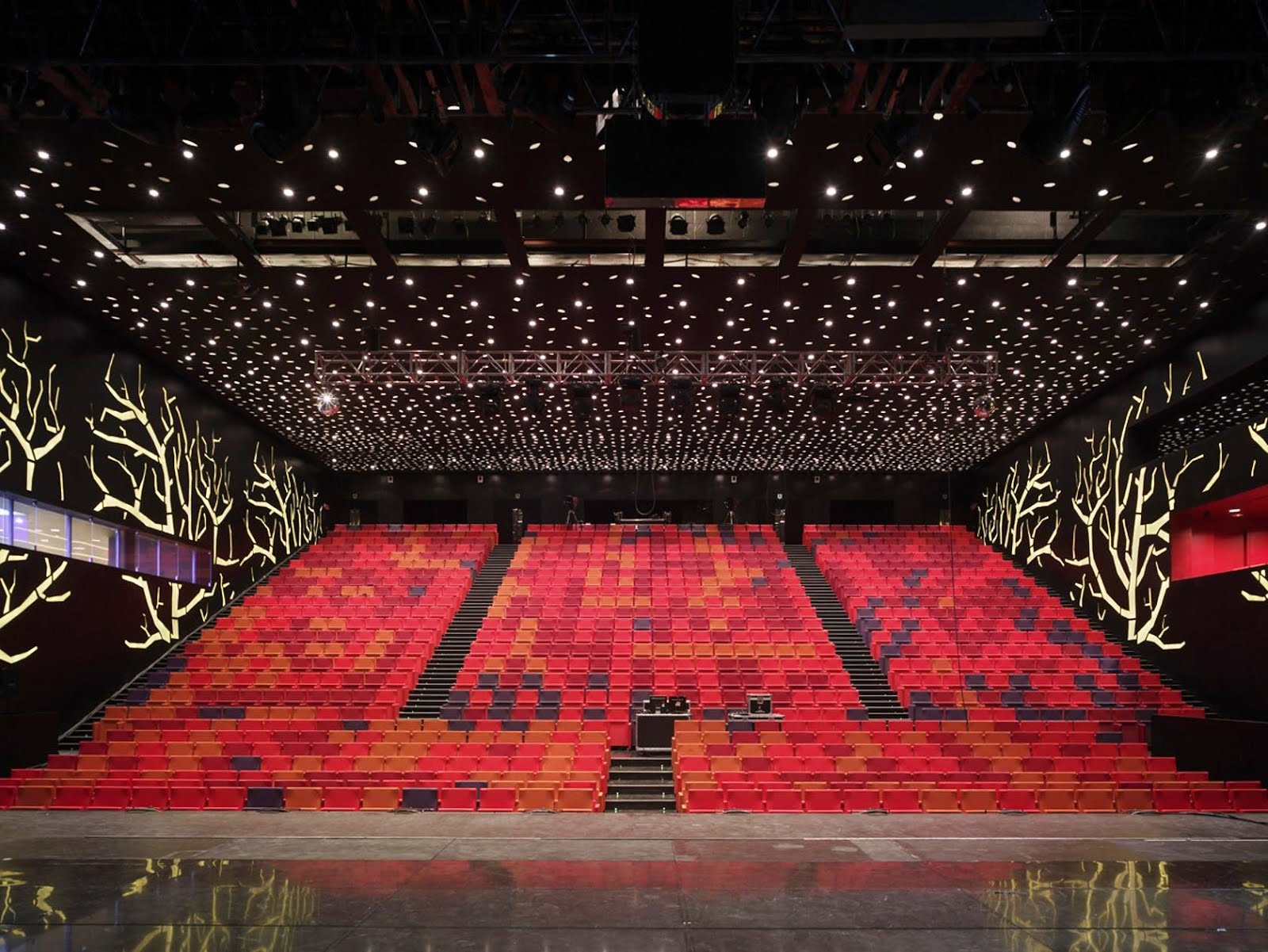 Gambar Arsitektur : Denah Teater yang Membawa Musik Menjadi Hidup ...