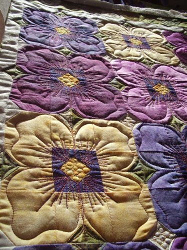 Sew-n-Sew Quilting: Pansy Quilting....