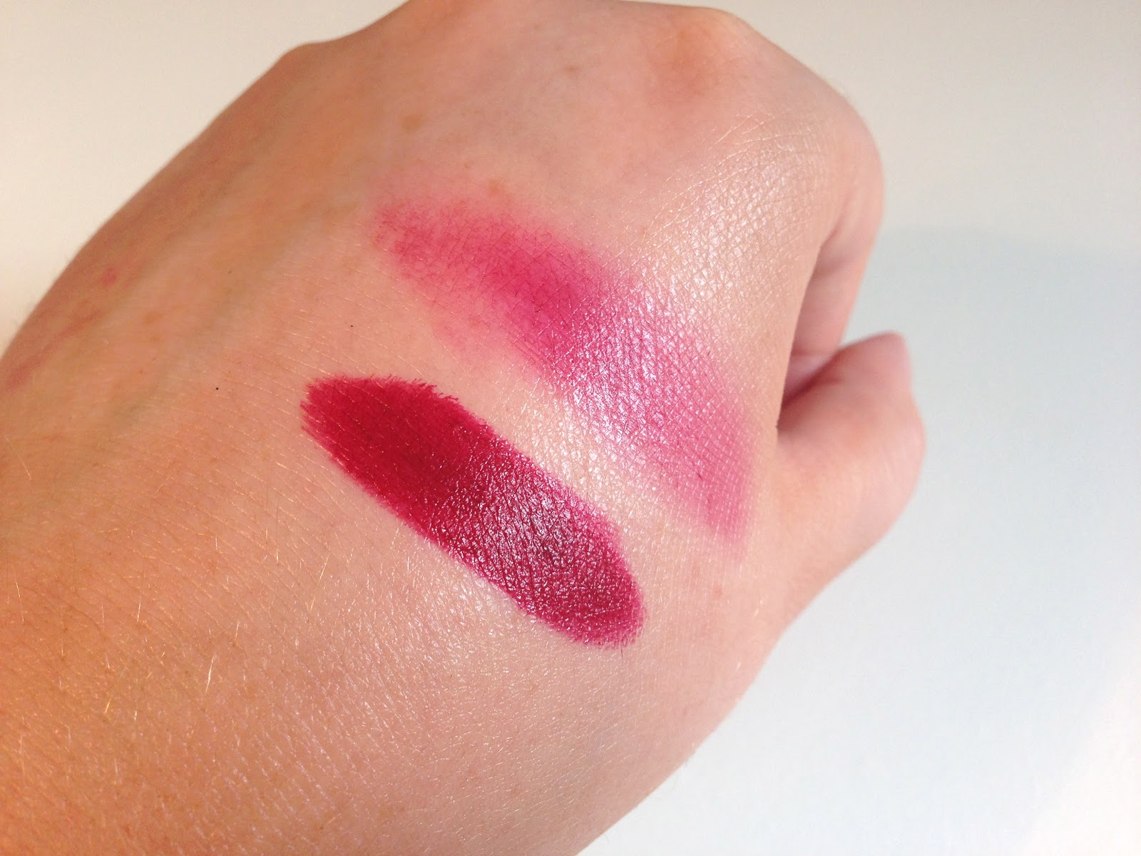 Holly's Beauty Review: The Red Lip of the Season: Rimmel Kate Moss ...